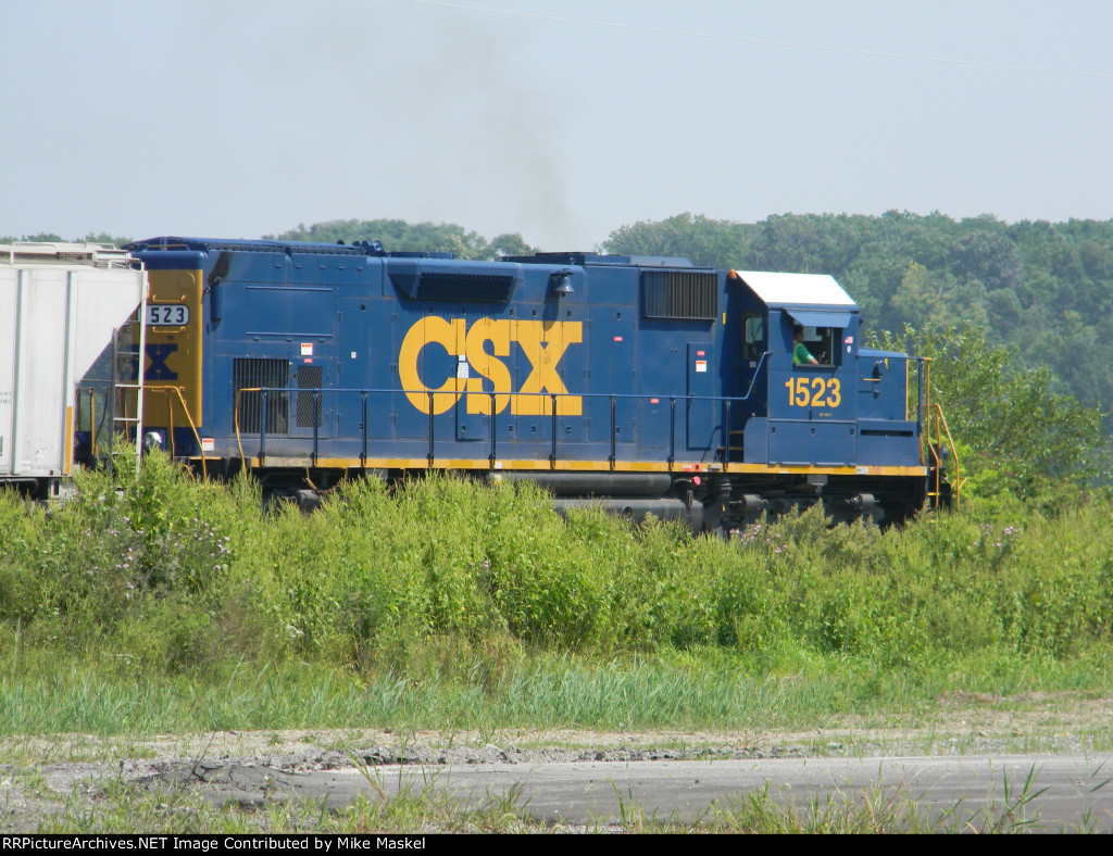 CSX 1523